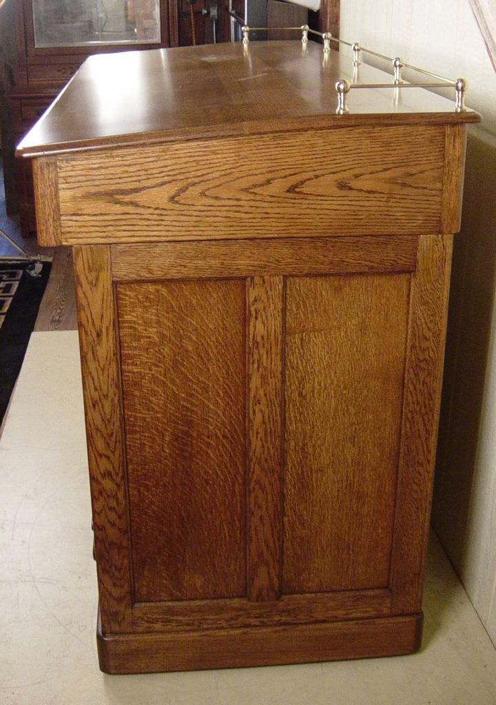 OAK RAILROAD DESK - Doug Schmitt Antiques