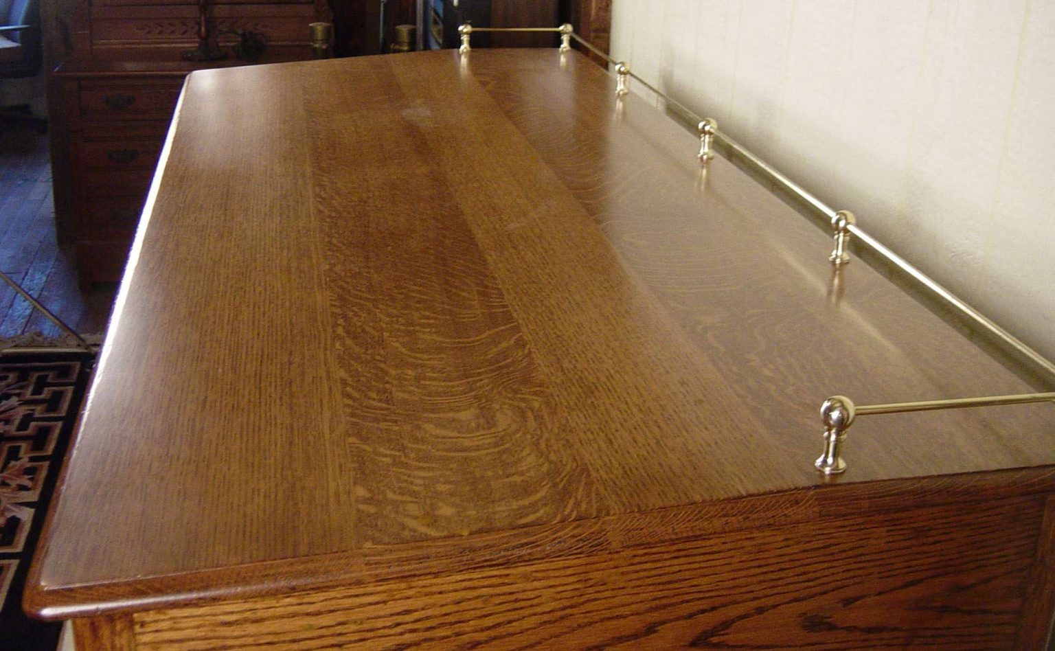 OAK RAILROAD DESK - Doug Schmitt Antiques