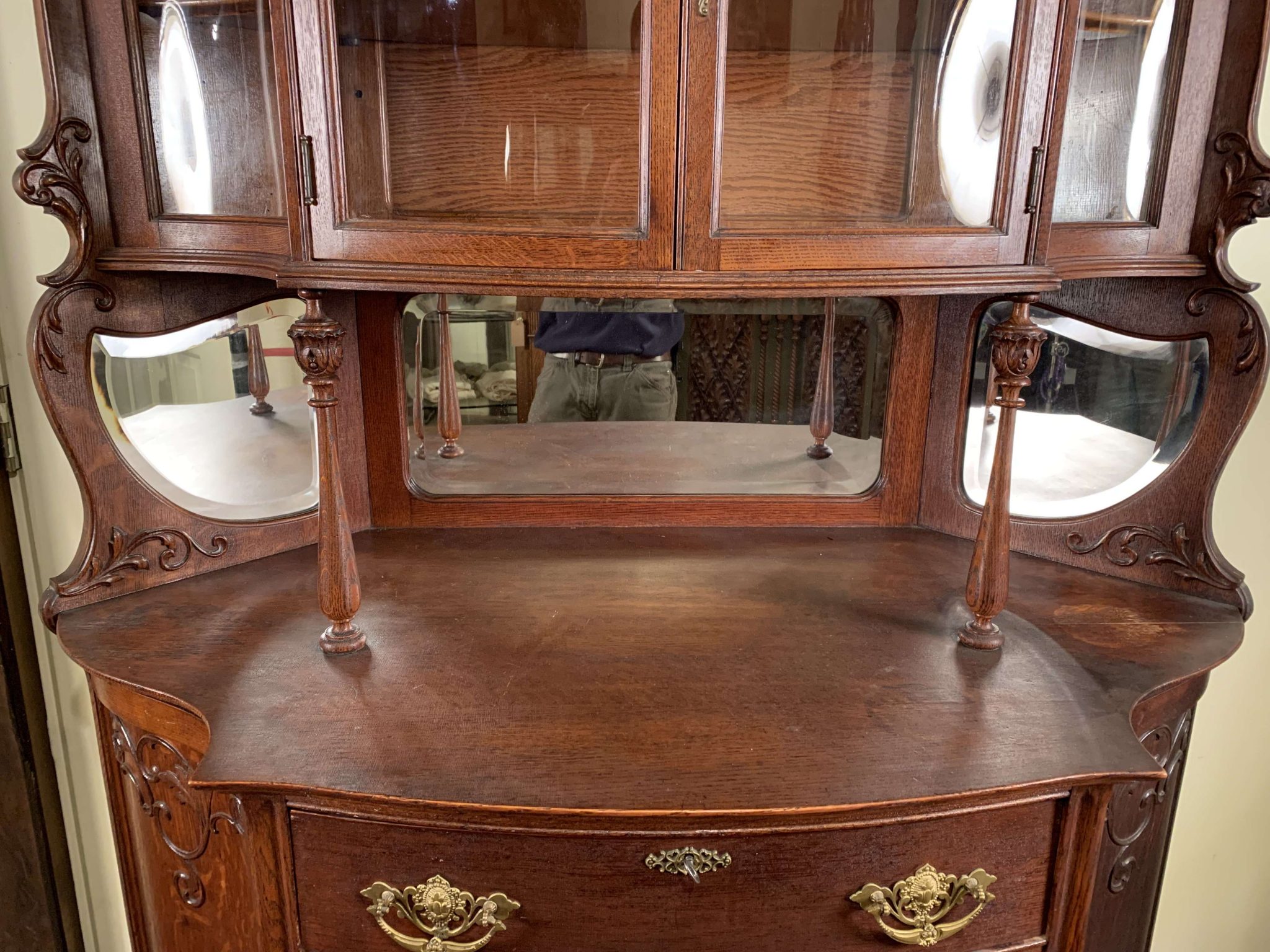 Very Rare Oak Corner Sideboard - Doug Schmitt Antiques