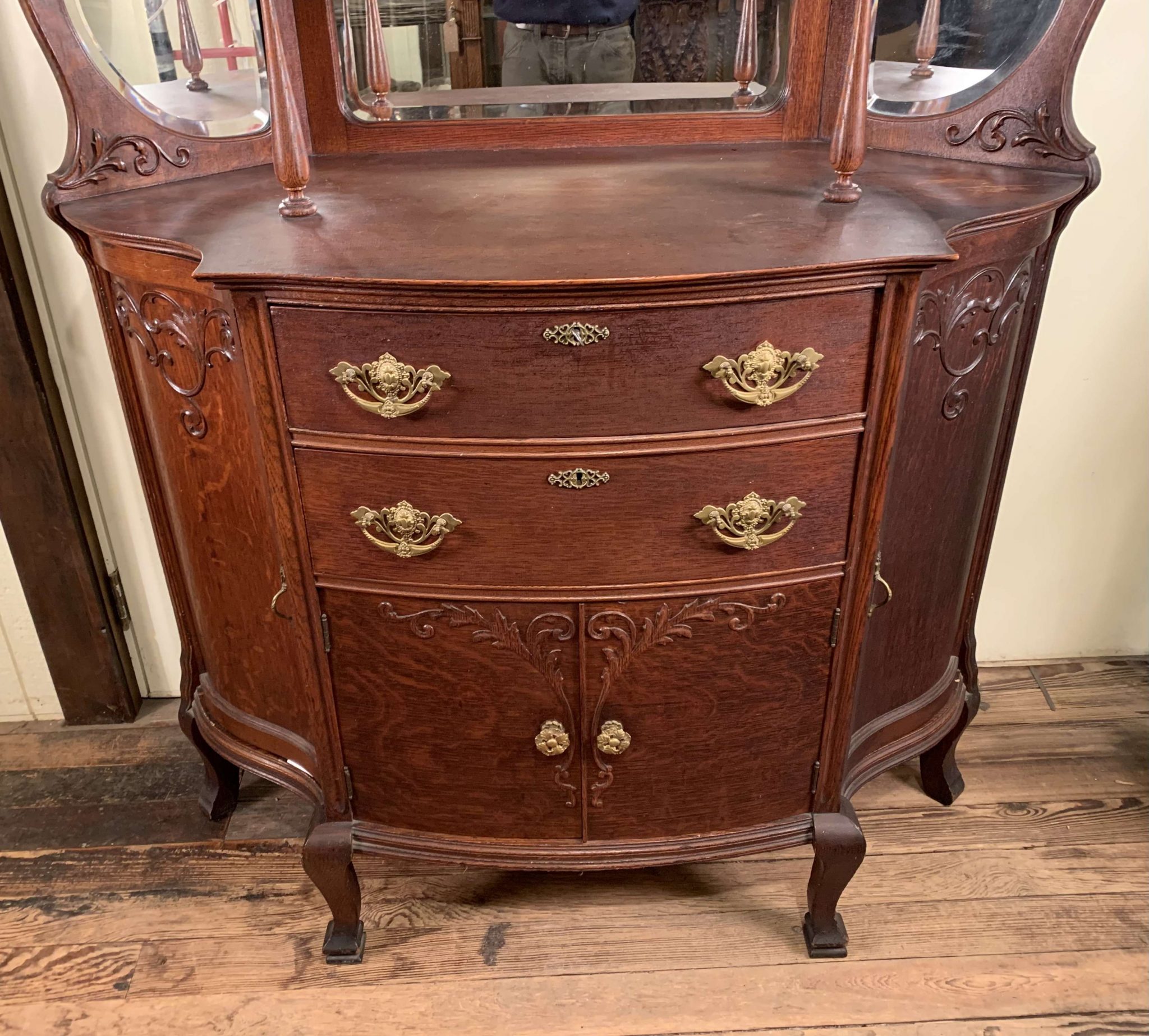 Very Rare Oak Corner Sideboard - Doug Schmitt Antiques