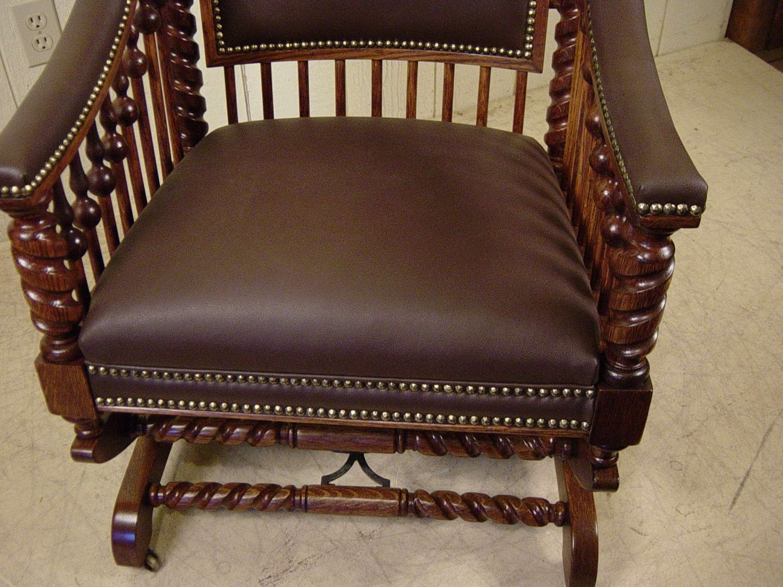 Signed Hunzinger Platform Rocker - Doug Schmitt Antiques