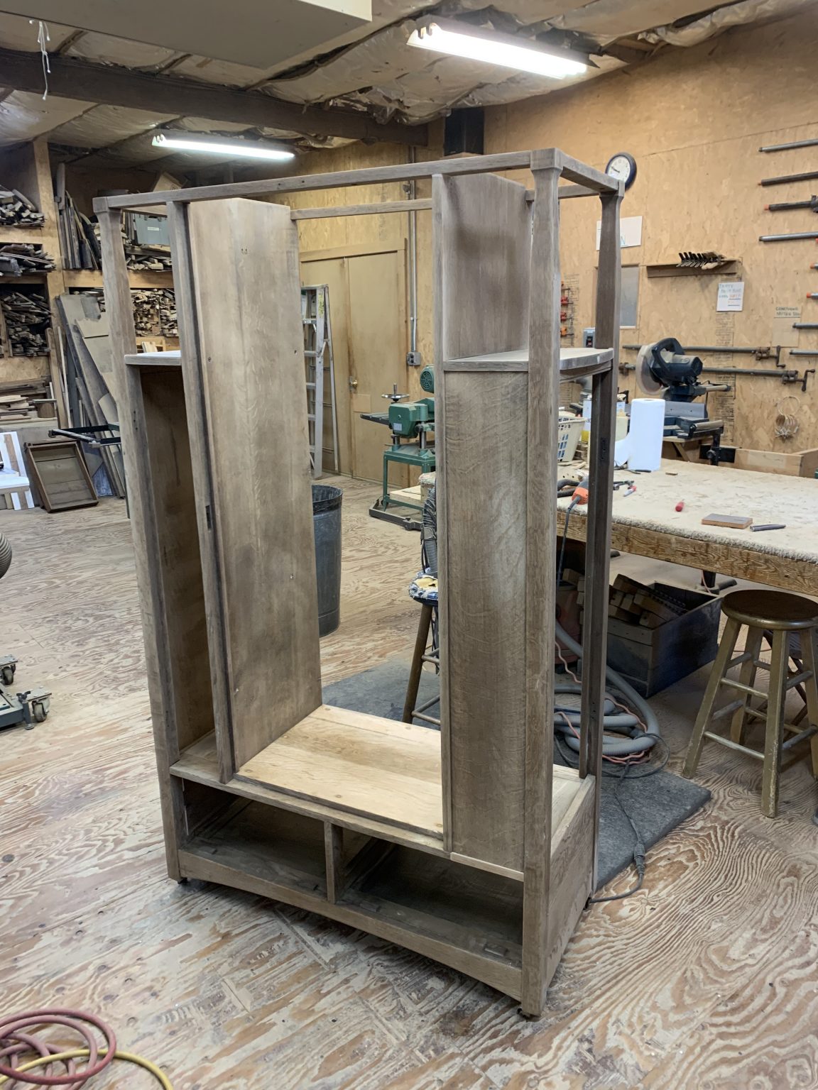 Oak Yeager Gun Cabinet - Doug Schmitt Antiques