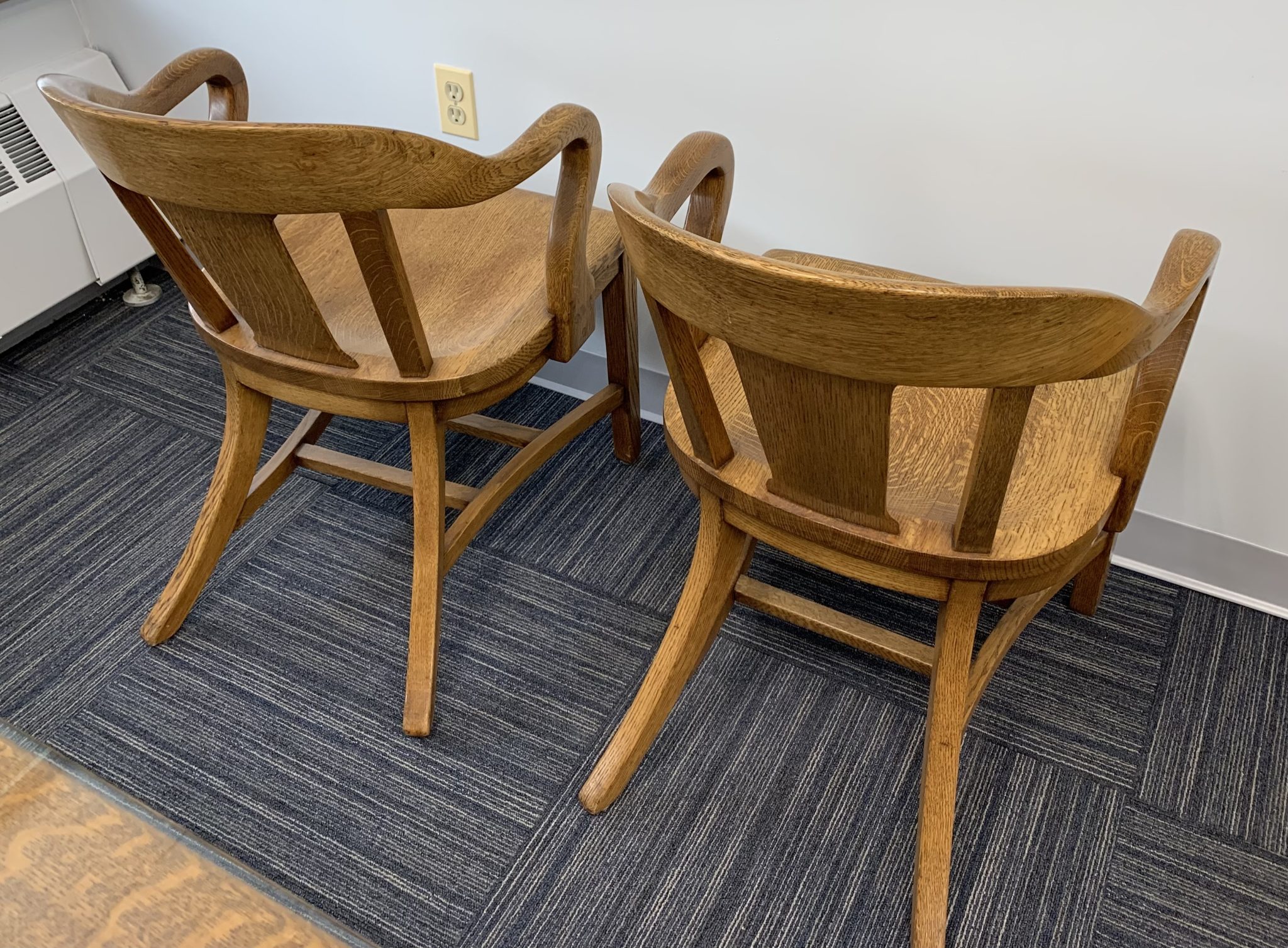 Set of 3 Solid Quarter-Sawn Oak Office Chairs - Doug Schmitt Antiques