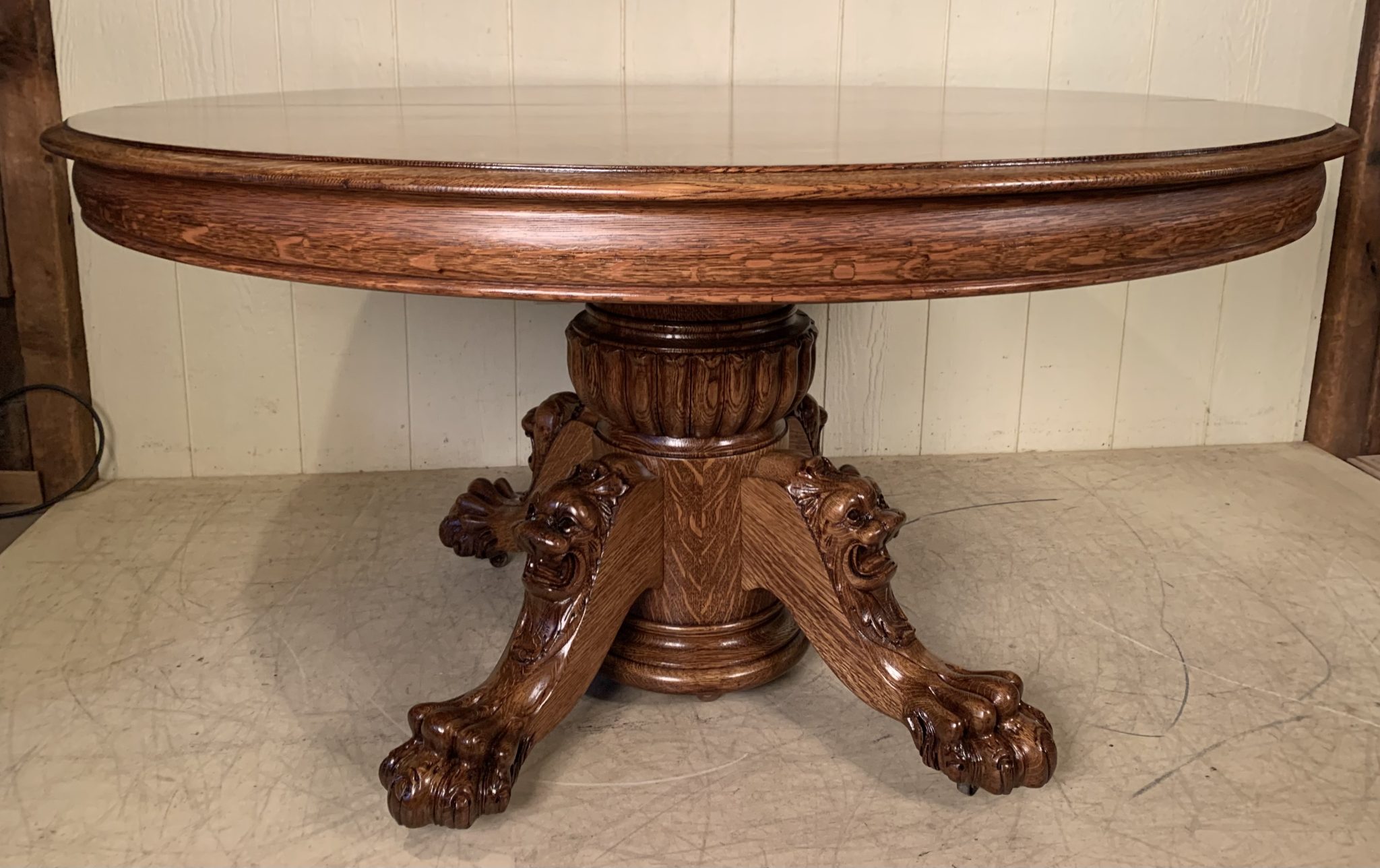 54" Round Oak Hastings Table Co. Lion Head Dining Table with 5 original ...