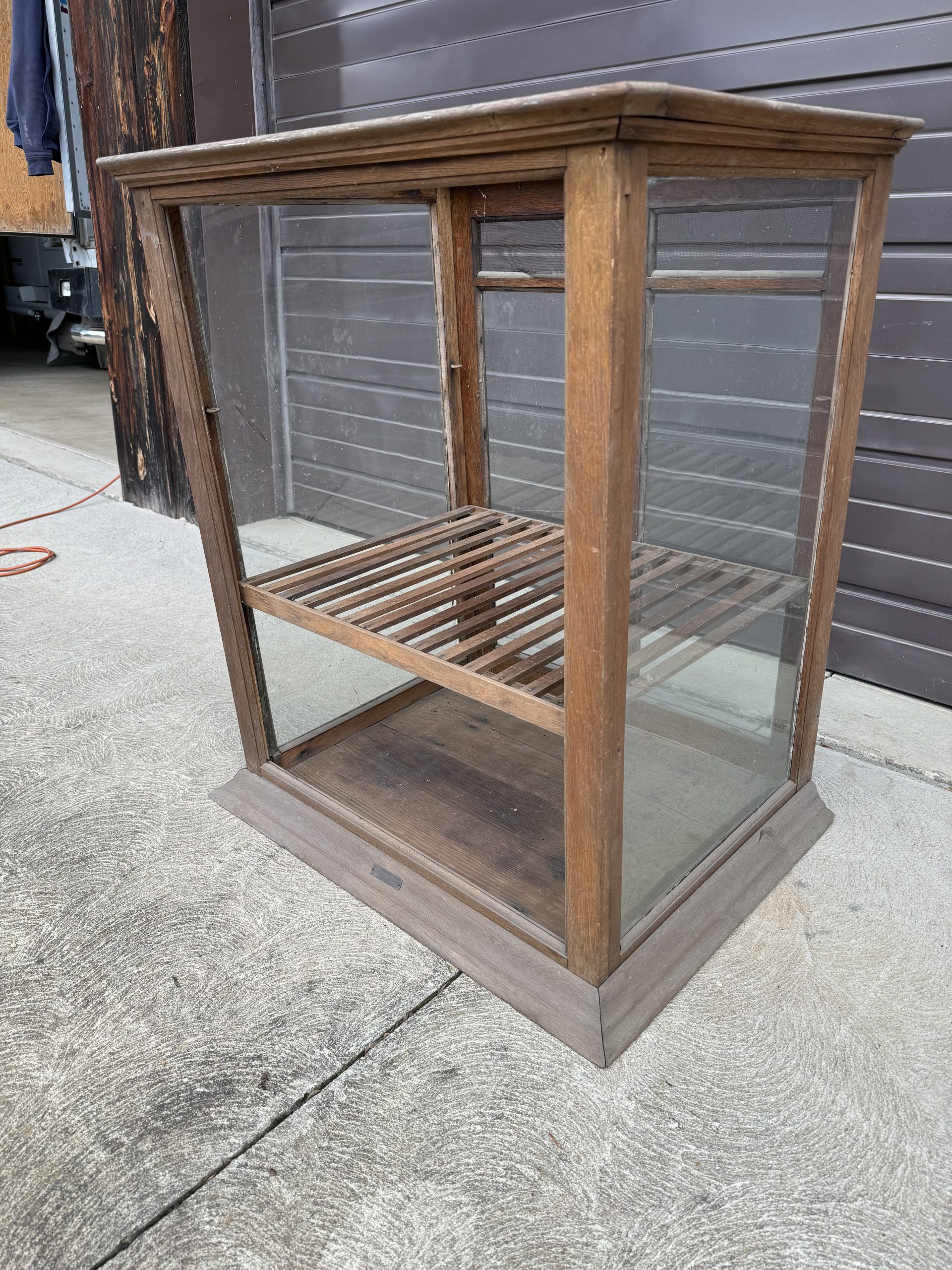 Oak Pie Display Cabinet - Doug Schmitt Antiques