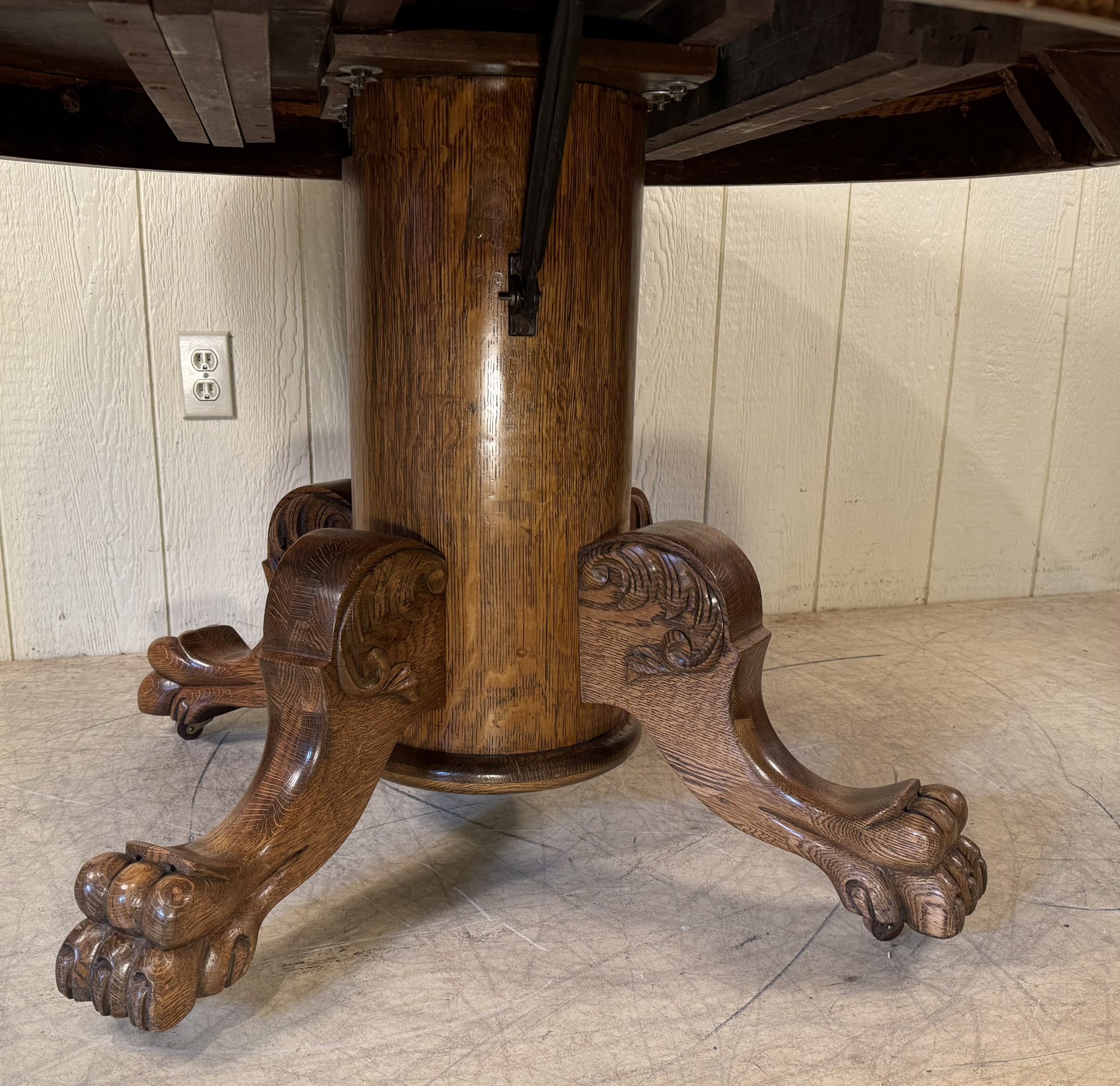48" Round Oak Claw Foot Dining Table - Doug Schmitt Antiques
